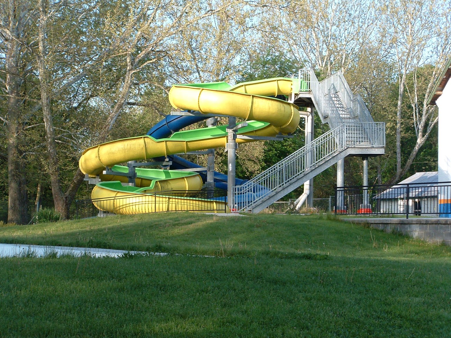 Waterslide Height Requirements – Boiling Springs Pool