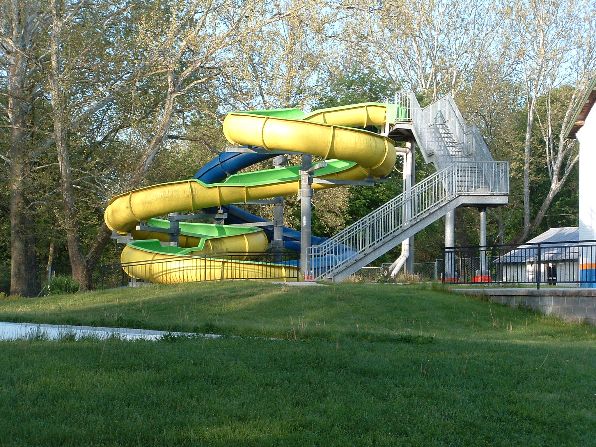 Waterslide Height Requirements – Boiling Springs Pool